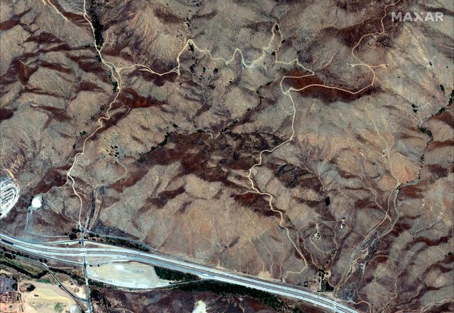 California's 'Superbloom' of Wildflowers Looks Spectacular from Space ...