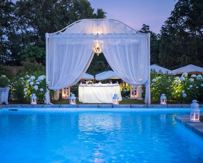 Pool party ideas: 21 ways to maximize the fun factor | Gardeningetc