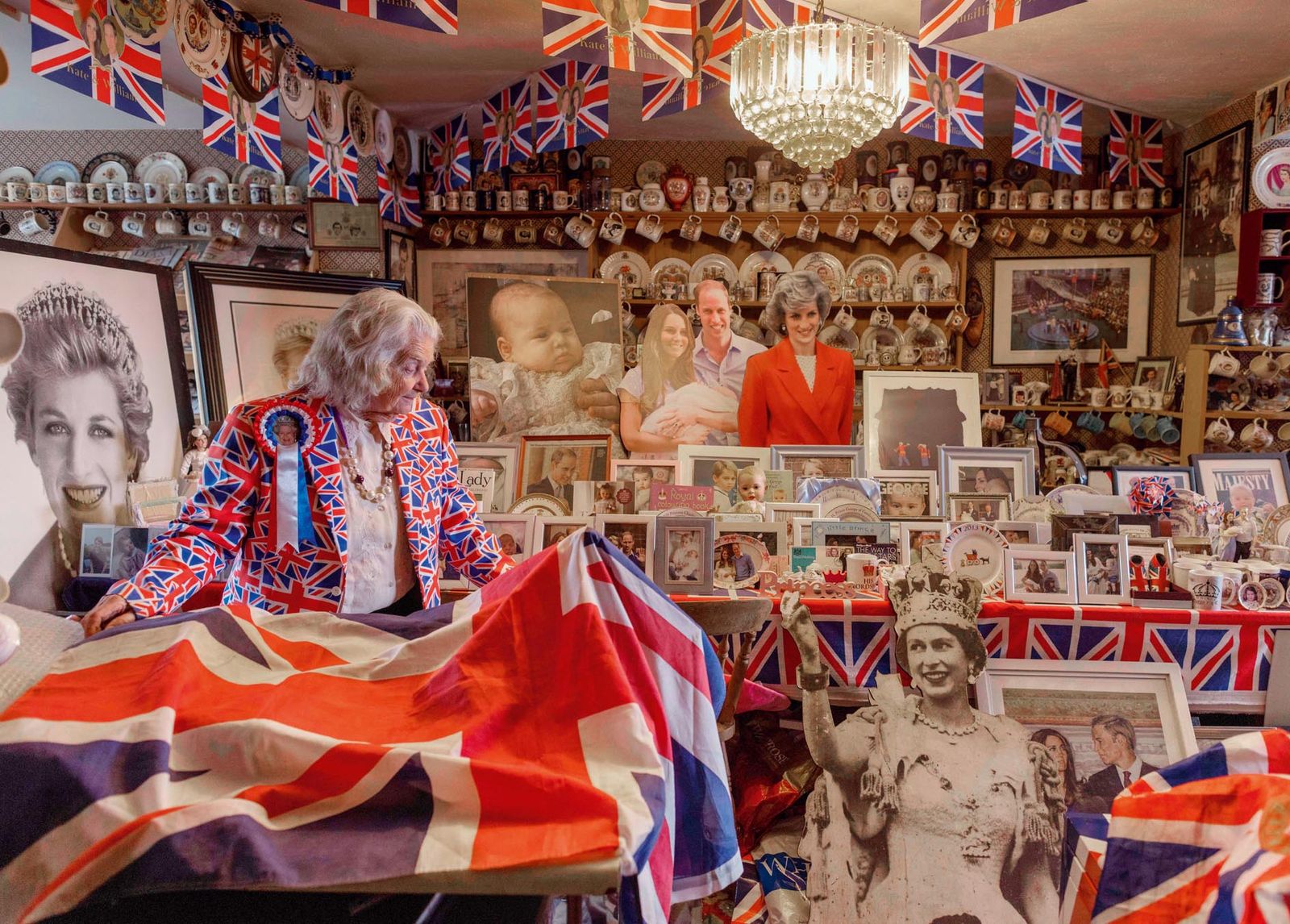 Coronation memorabilia: Future heirlooms, or future charity shop tat ...