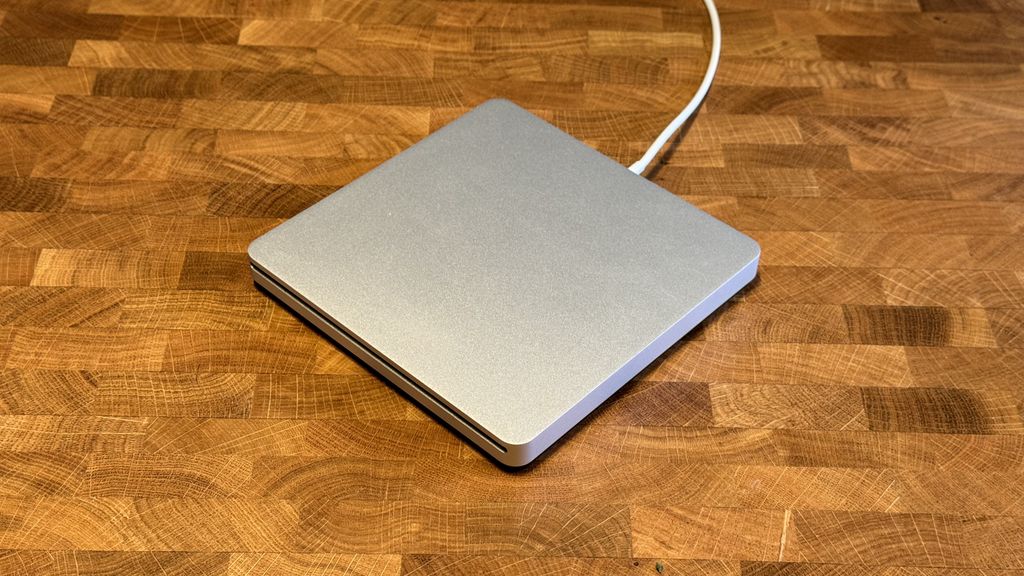 Apple SuperDrive review: A CD/DVD drive "Designed by Apple in ...