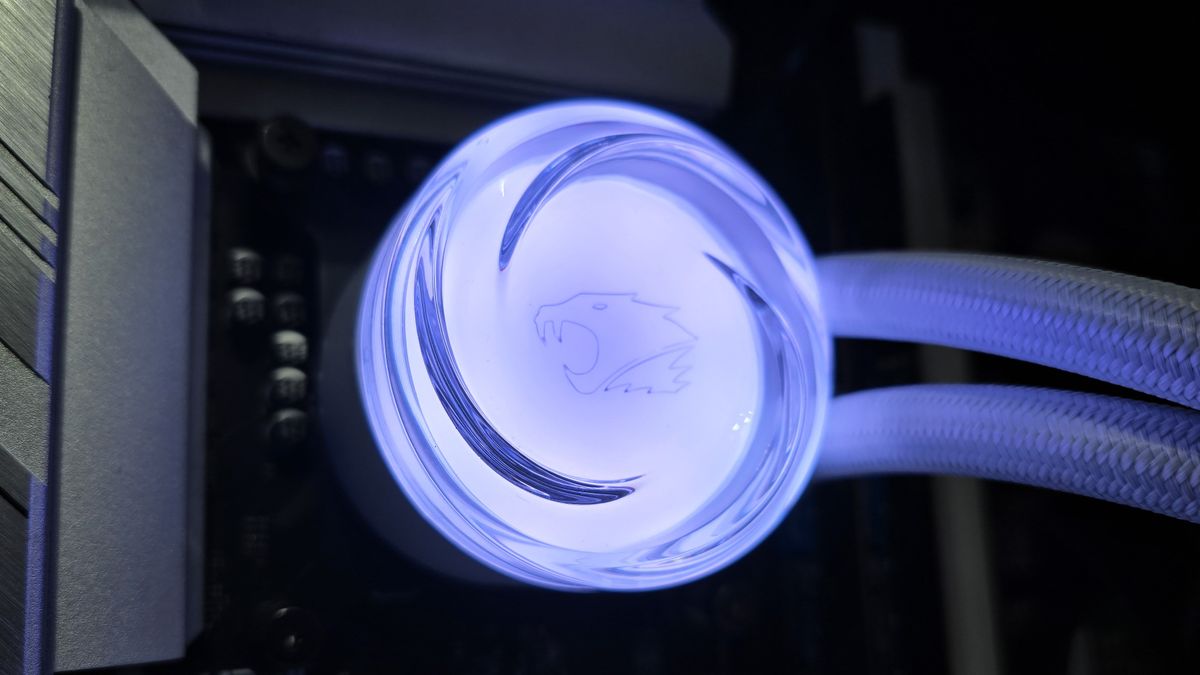 iBuyPower AW4 AIO Review: Thermal domination on a budget | Tom's Hardware