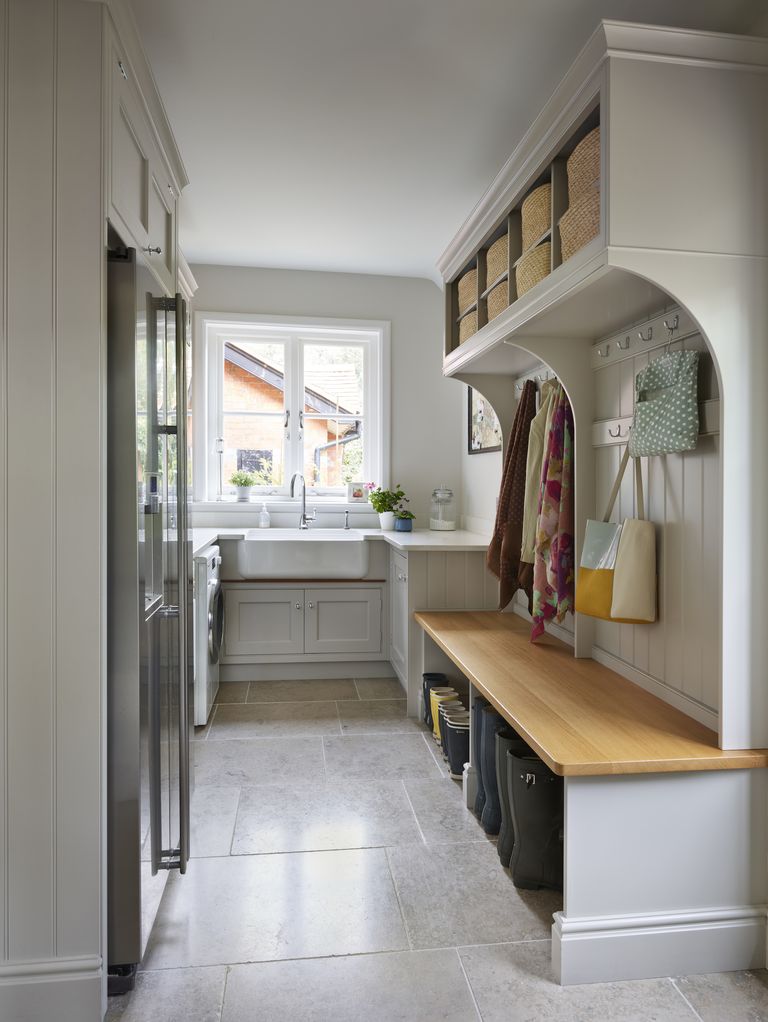 27 boot room ideas that seamlessly blend style and function | Homes and ...