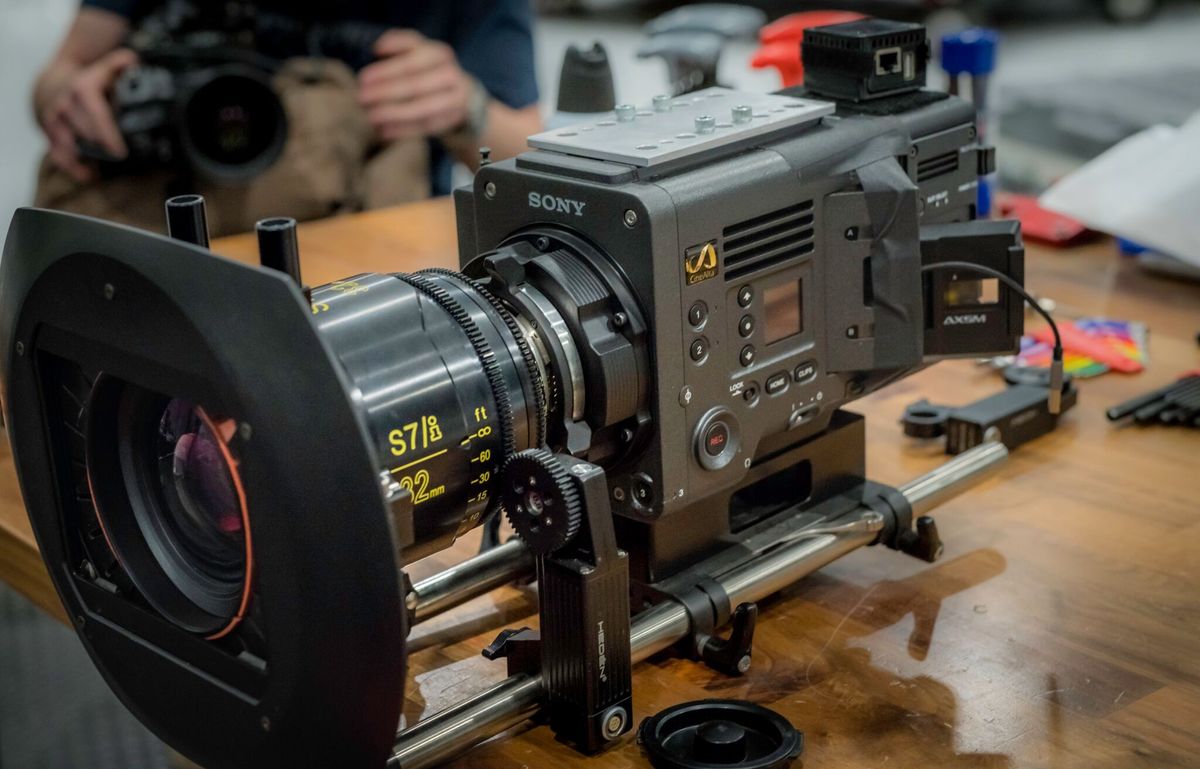 Cooke S7/i Lens used for world’s first nighttime aerial footage using ...