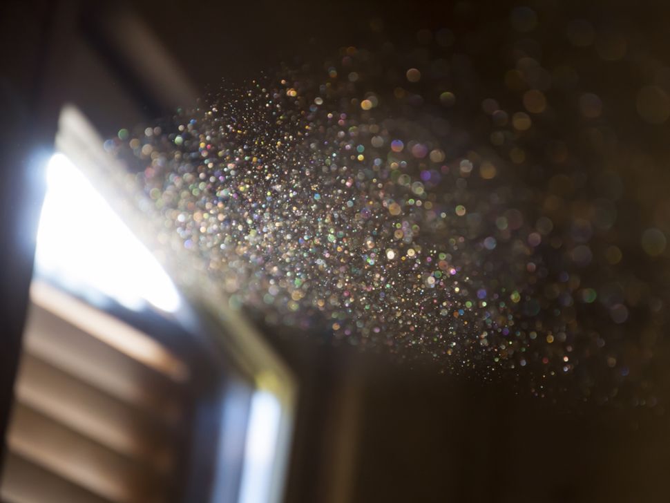 Bacteria hiding in indoor dust could spread antibiotic resistance ...