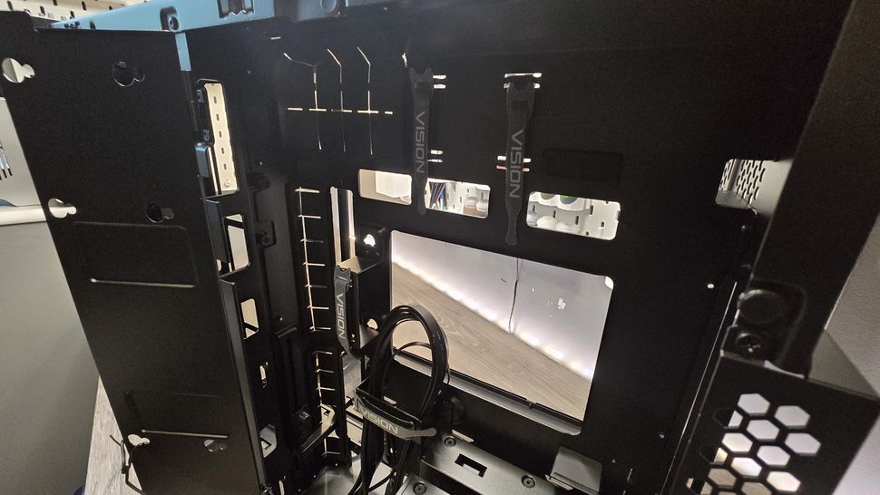 Lian Li O11 Vision Compact PC case review | PC Gamer