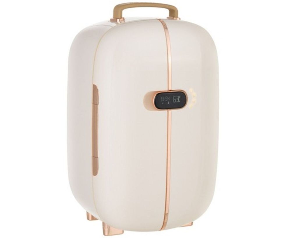 8 of the best mini fridges | Real Homes