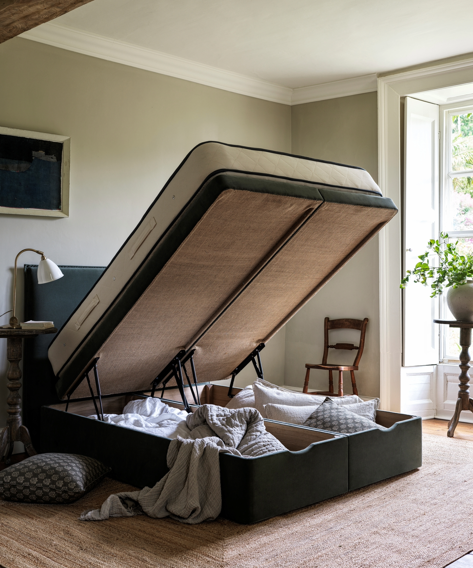 How underbed storage can maximise your bedroom space | Homebuilding