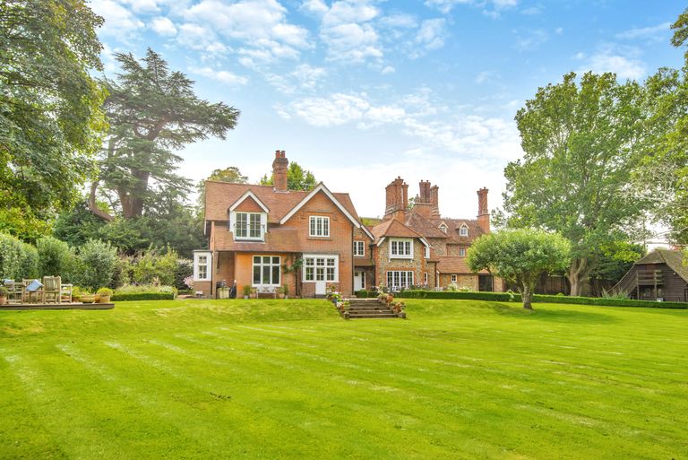 22 charming country homes for sale, from £500k to £3m, as seen in ...