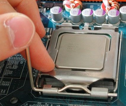 LGA 775 Processor Installation, Continued - Intel Stakes Its Vision of ...