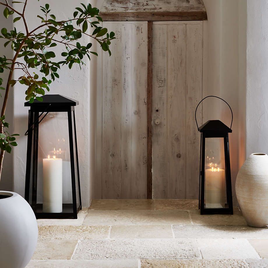 Jennifer Lopez's porch taps into 2023's favorite outdoor trends | Homes ...