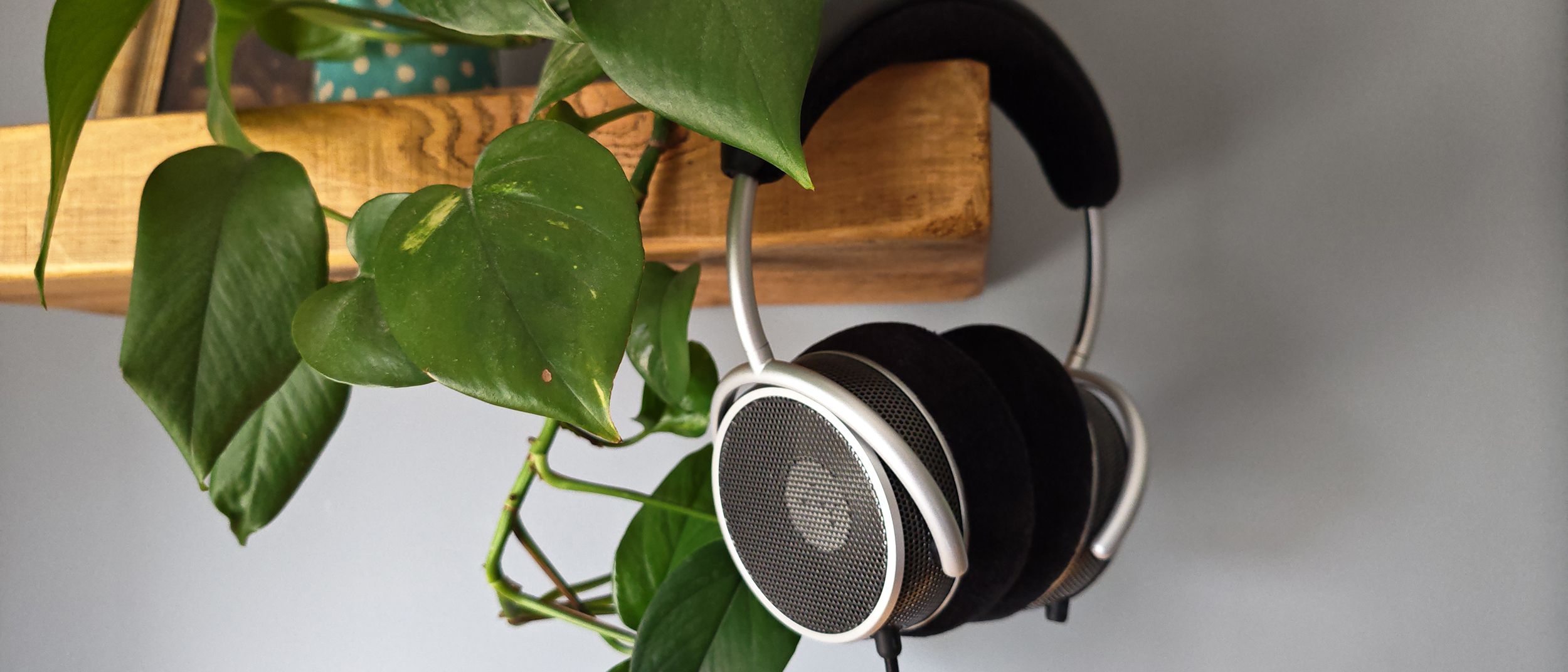 Grell OAE2 headphone review: It wants to change the way you listen to ...