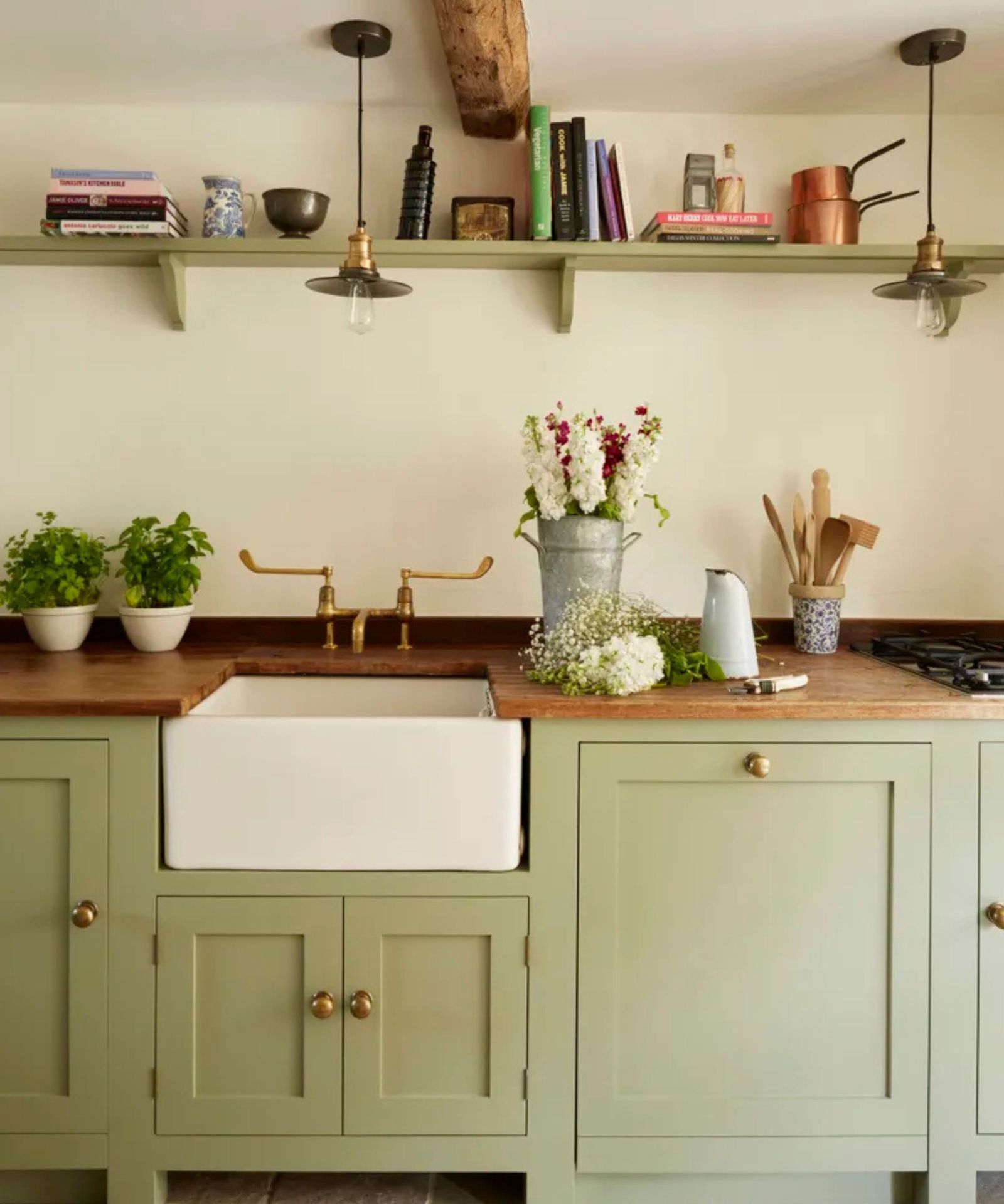 6 calming kitchen colors that will make this hardworking space ...