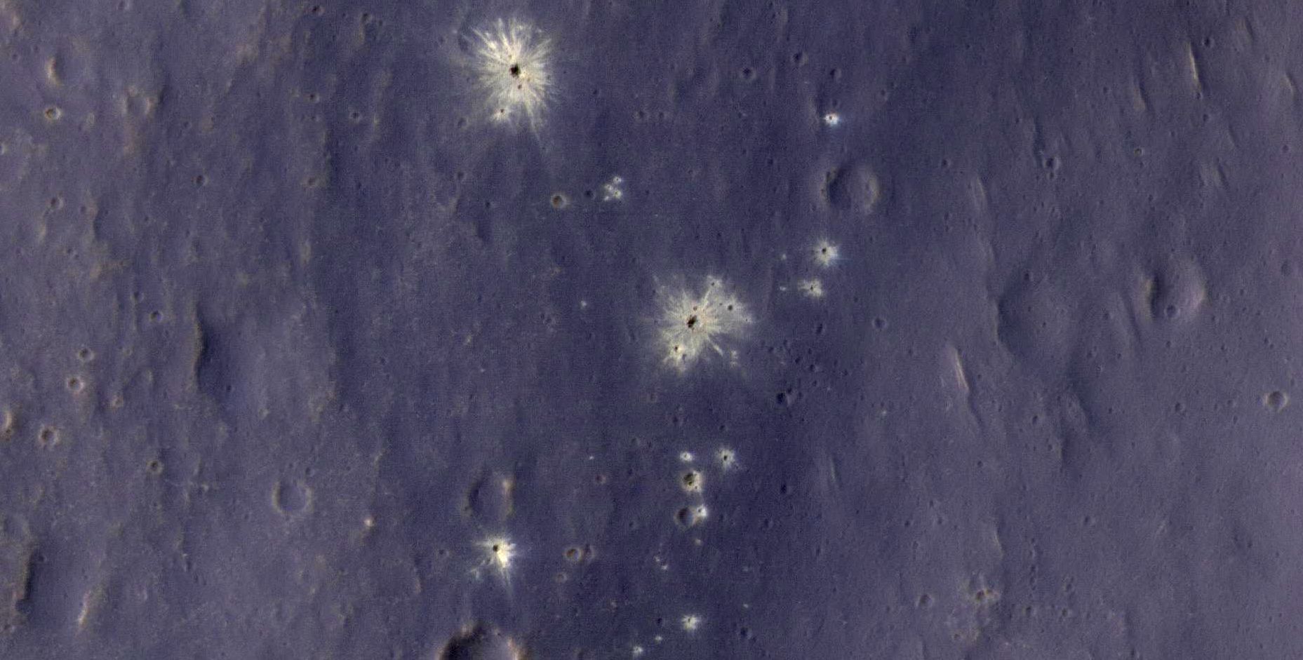 Here's Evidence of an Exploding Asteroid Slamming into Mars | Live Science