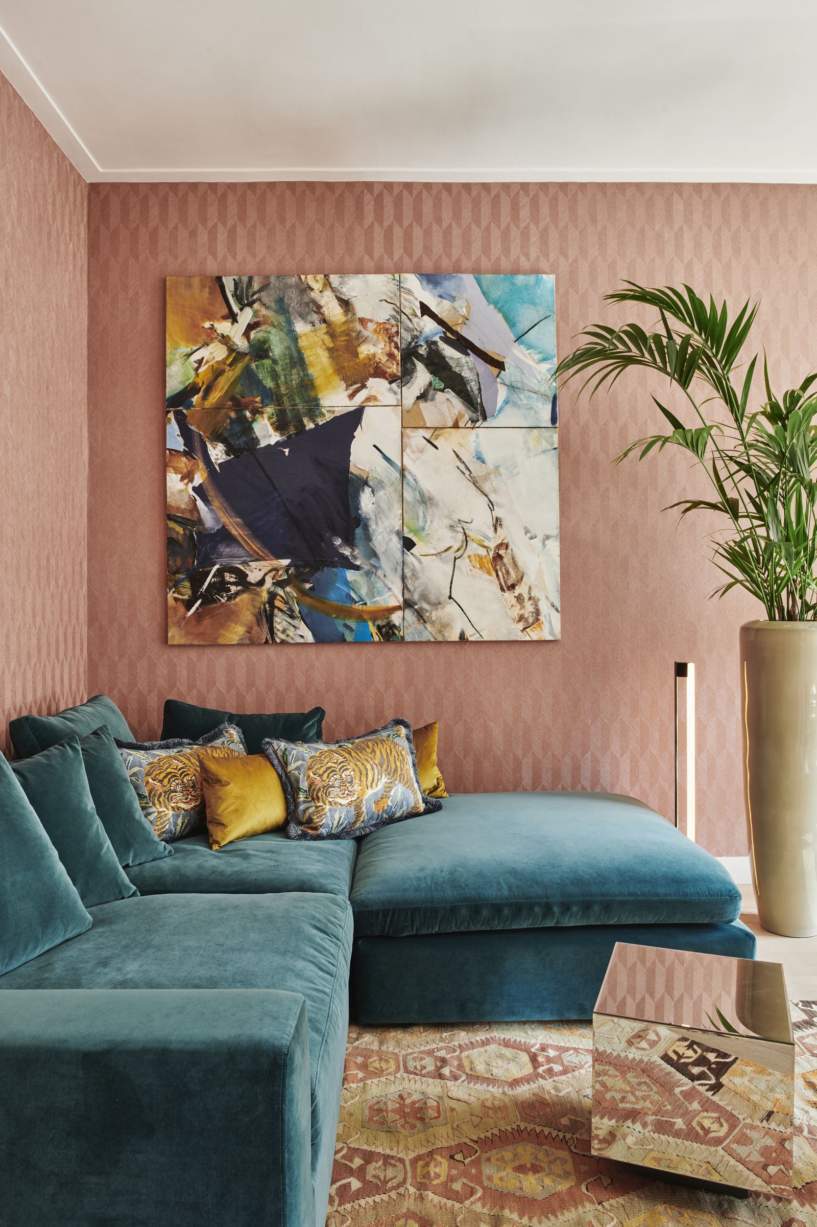 Colors That Go With Turquoise — 5 Combinations That Pop | Livingetc