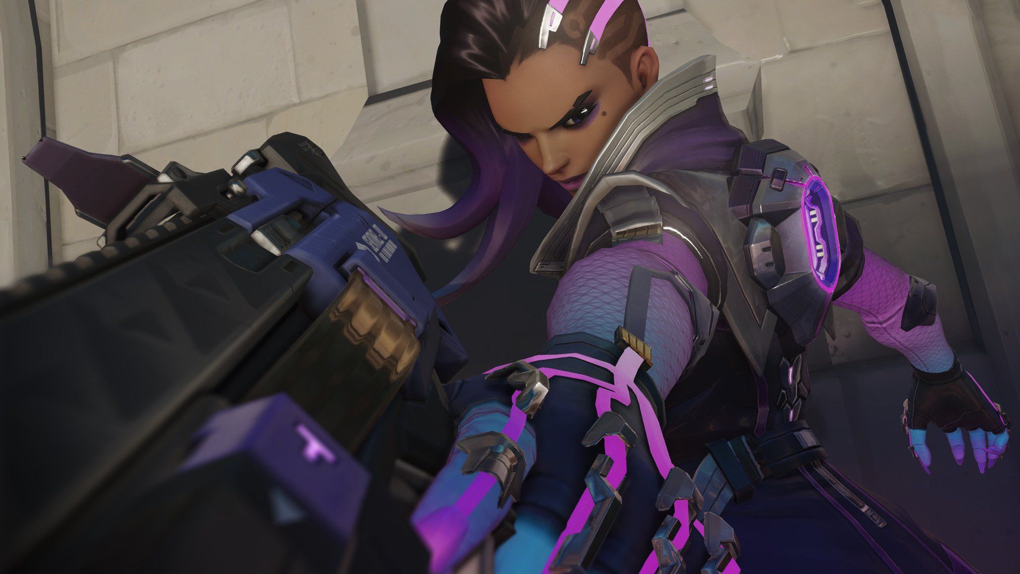 Stealth hacker Sombra arrives with new DLC for Overwatch! | Windows Central