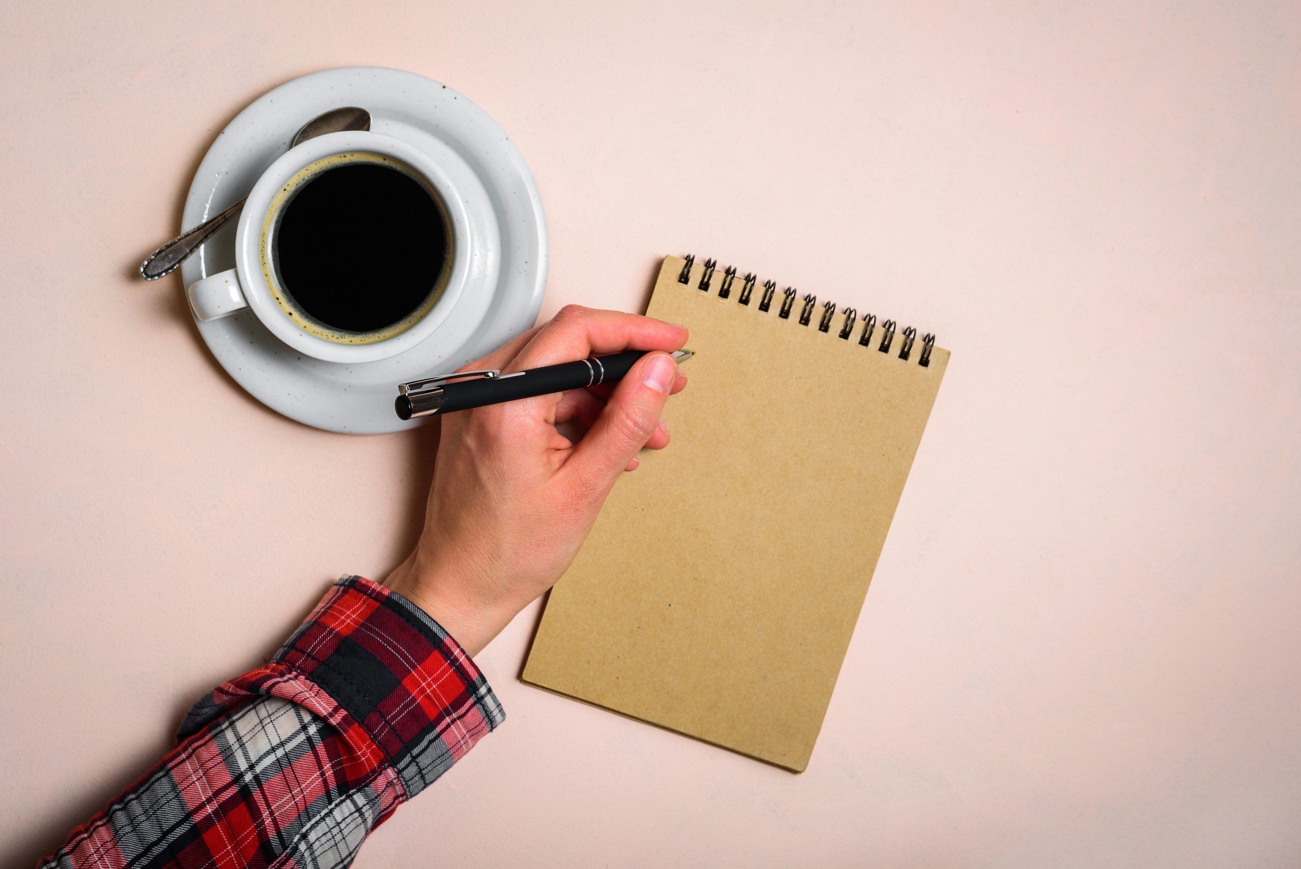 Things you didn't know about left-handers | GoodtoKnow