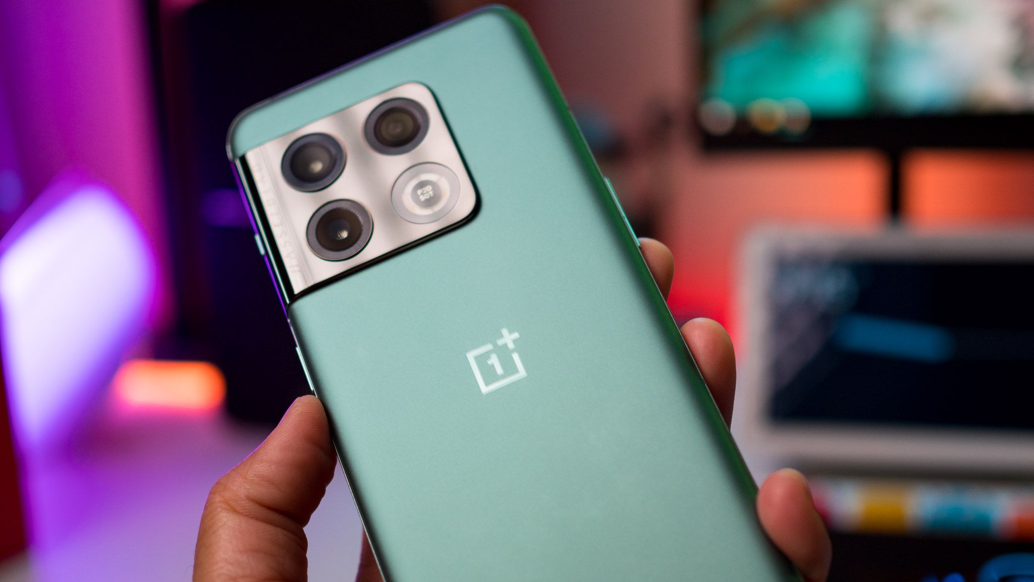 The OnePlus 10 might ditch this iconic hardware feature | Android Central