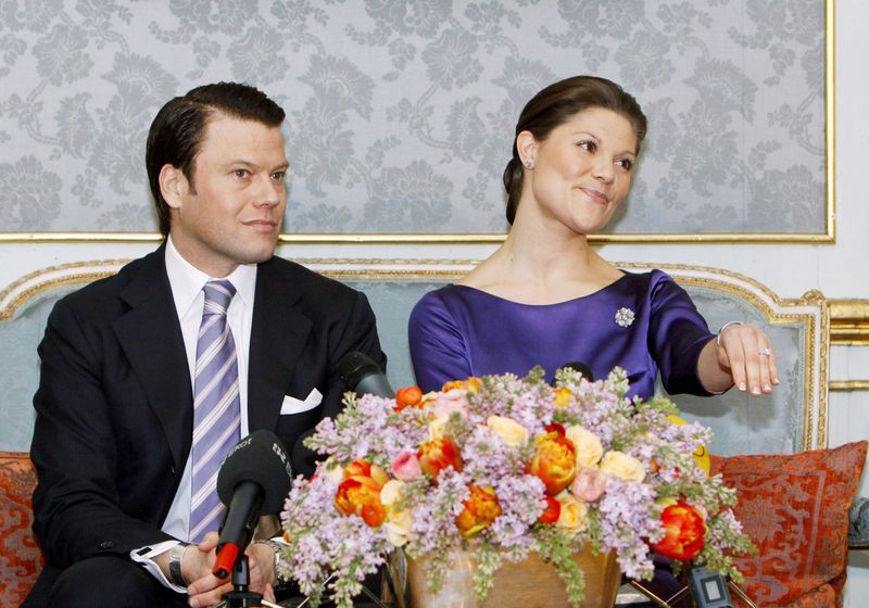 16 Best Royal Engagement Rings of All Time - Royal Family Engagement ...