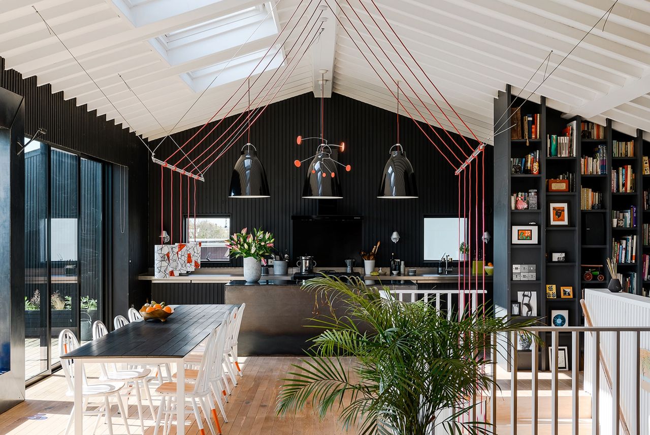 This uber-modern beach house is a lesson in loft-style living | Livingetc