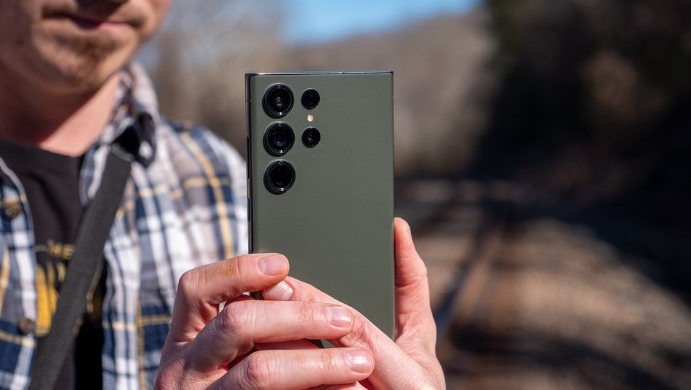 Woah! Get the Samsung Galaxy S23 Ultra for just $11 per month with this ...