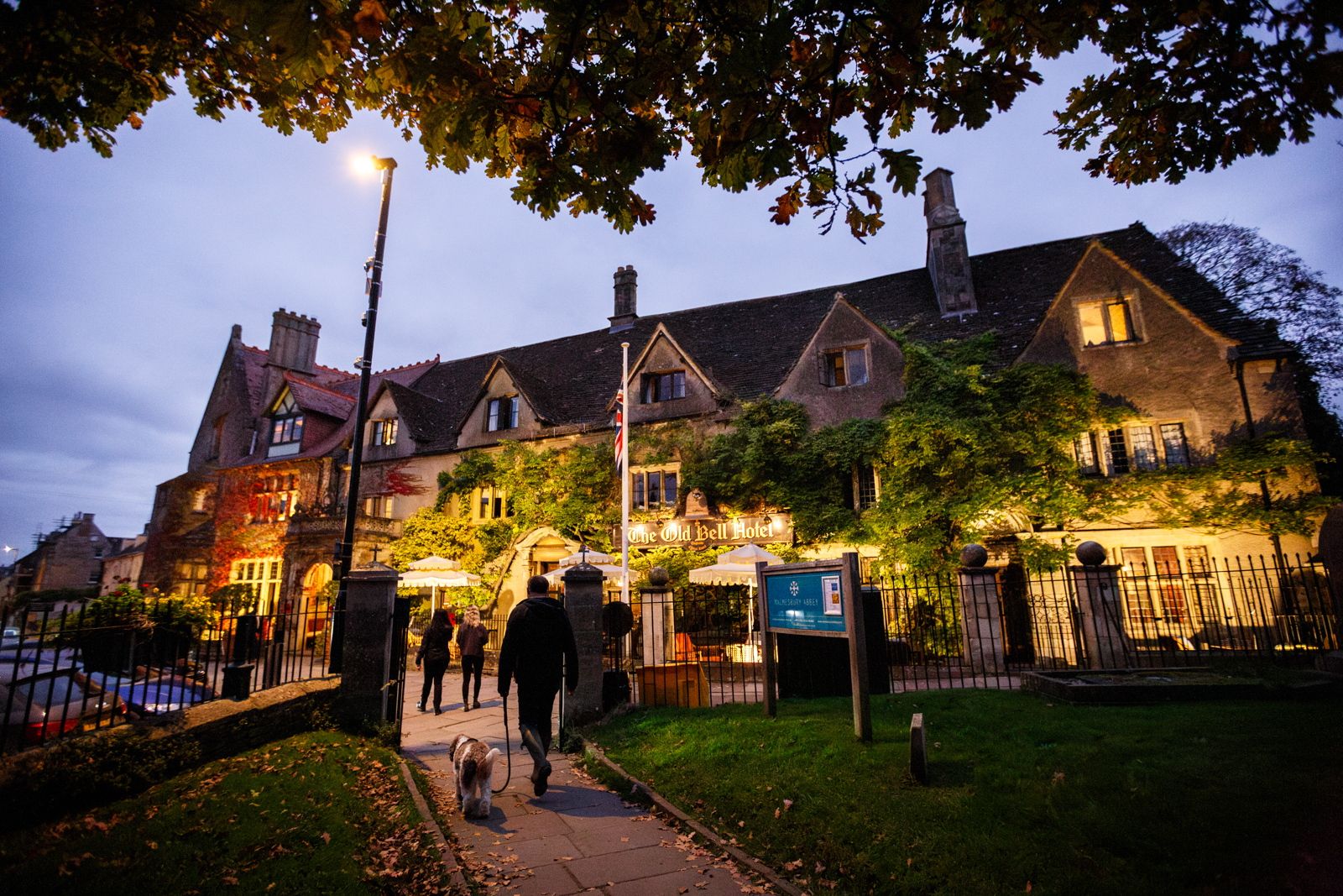 The Old Bell, Malmesbury: England's oldest hotel meets Lone Star style ...