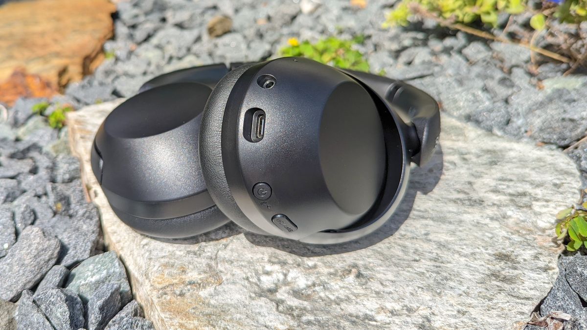 Sony WH-XB910N review | Laptop Mag