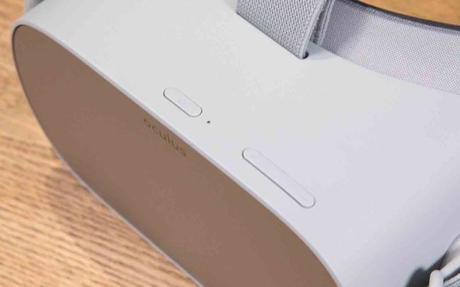 Oculus Go Review: The First Stand-Alone VR Headset Is a Winner | Tom's ...