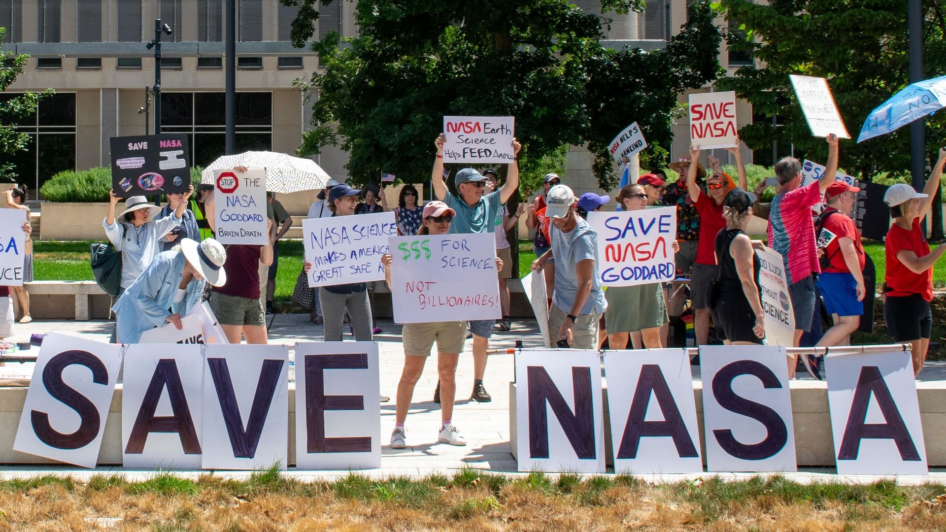 NASA is sinking its flagship science center during the government ...
