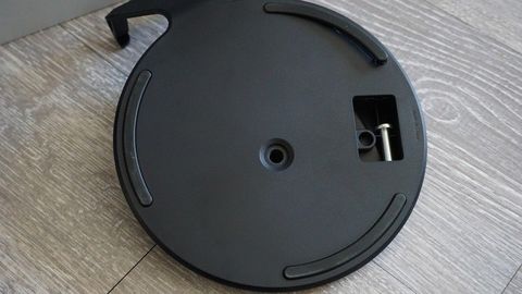 How to attach the PS5 base | Android Central