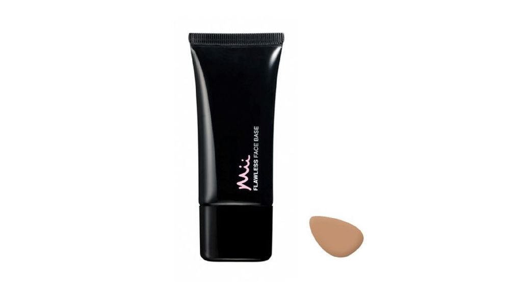 The best foundation for every skin, chosen by our beauty team | Woman ...