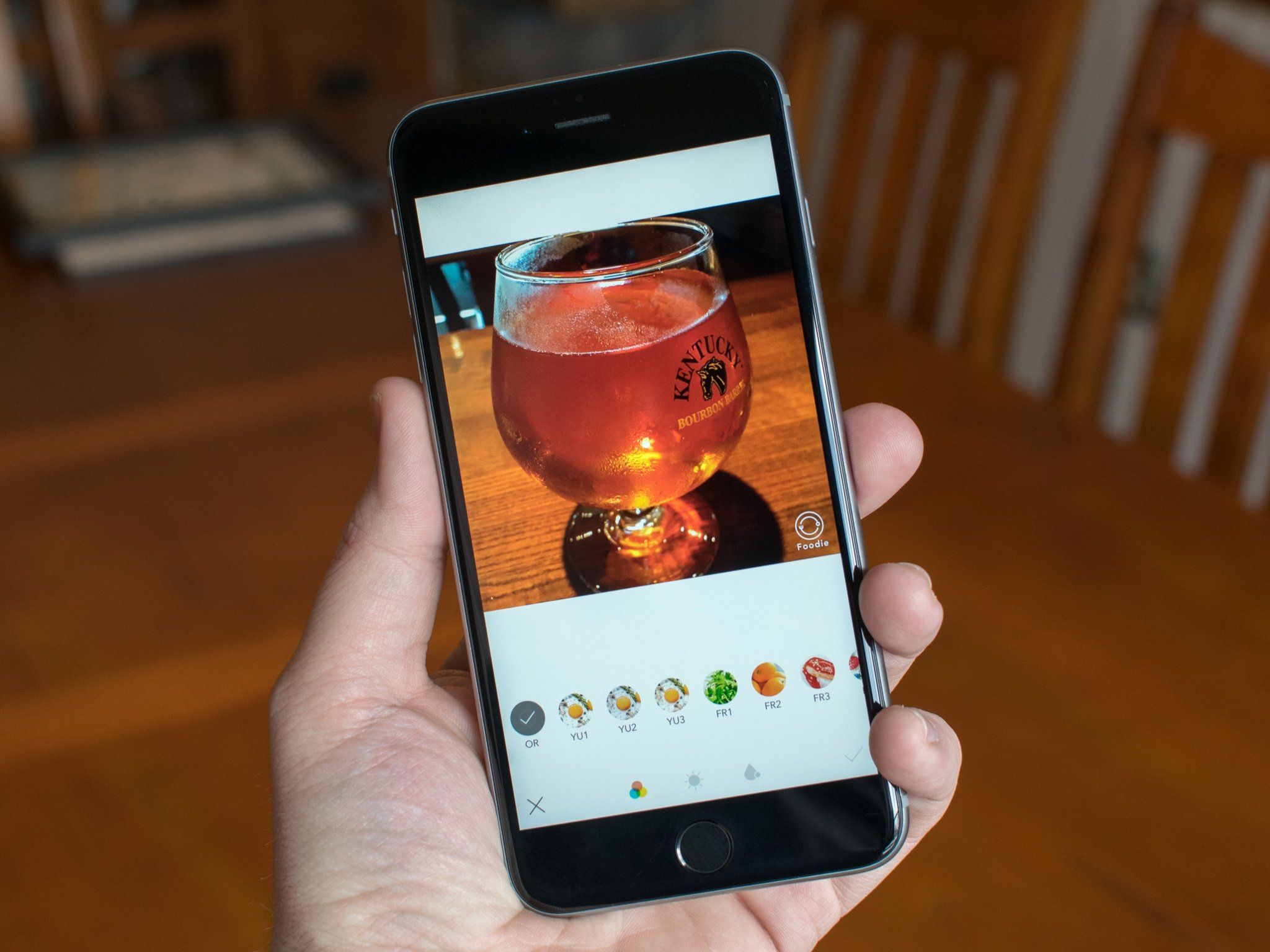 LINE's Foodie camera will help make your food photos great | iMore