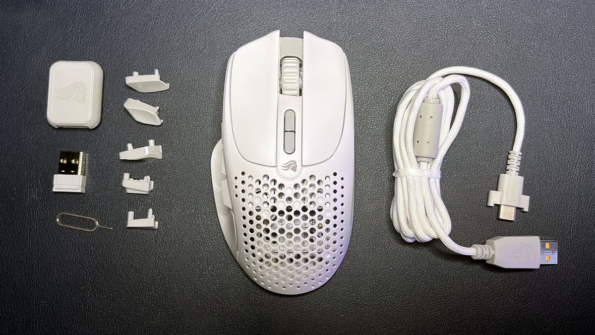 Glorious Model I 2 Wireless Review: Lightweight, Needs Buttons | Tom's ...