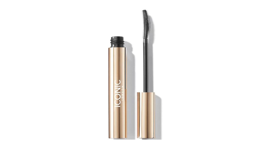 The 10 best mascaras for straight lashes to lift and curl | Woman & Home
