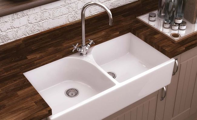 Best Kitchen Sinks: Styles to Suit Every Kitchen | Homebuilding