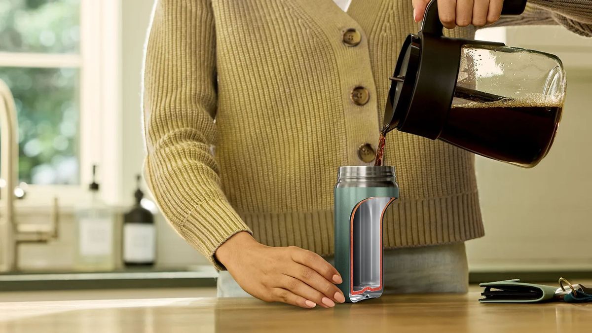 People are obsessed with Ninja's new travel coffee mug — and it's ...