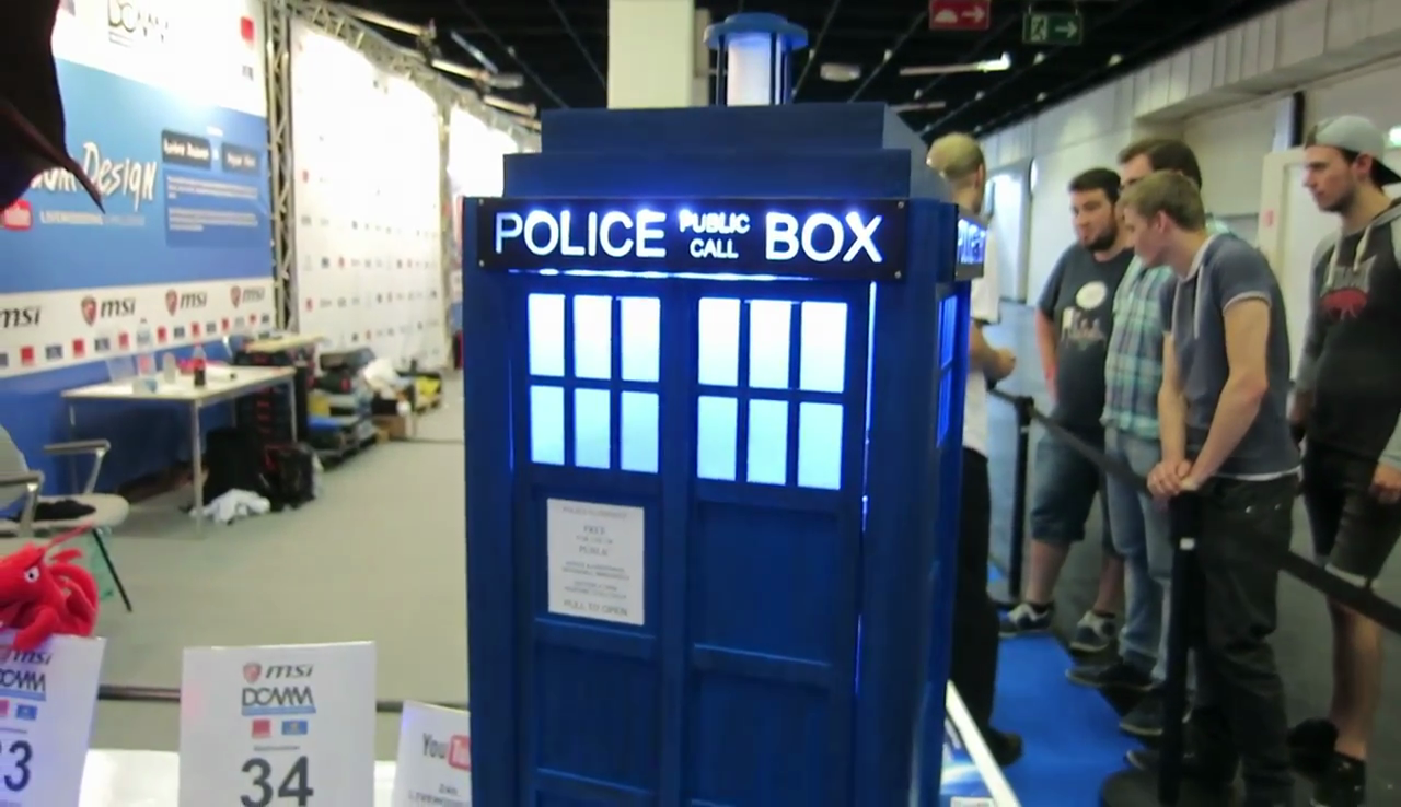 Build of the week: a TARDIS made in under 24 hours | PC Gamer