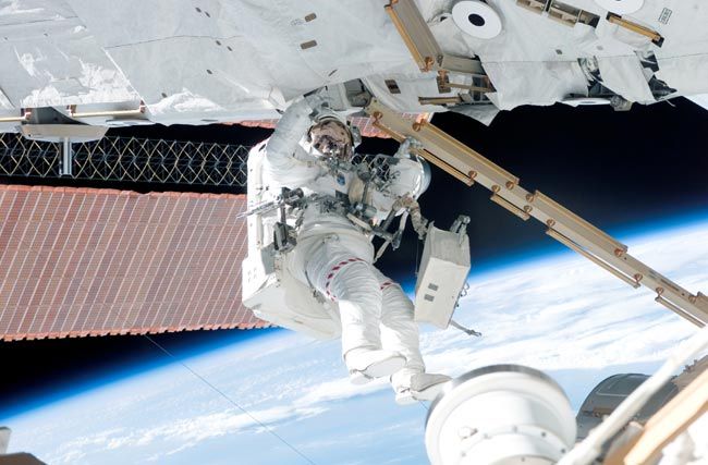 Mission Atlantis: Astronauts Gear Up For Last Spacewalk | Space