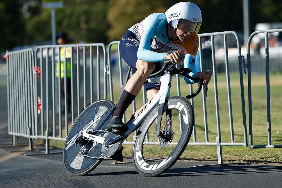 Tour Down Under: Samuel Watson edges out Ethan Vernon for prologue ...
