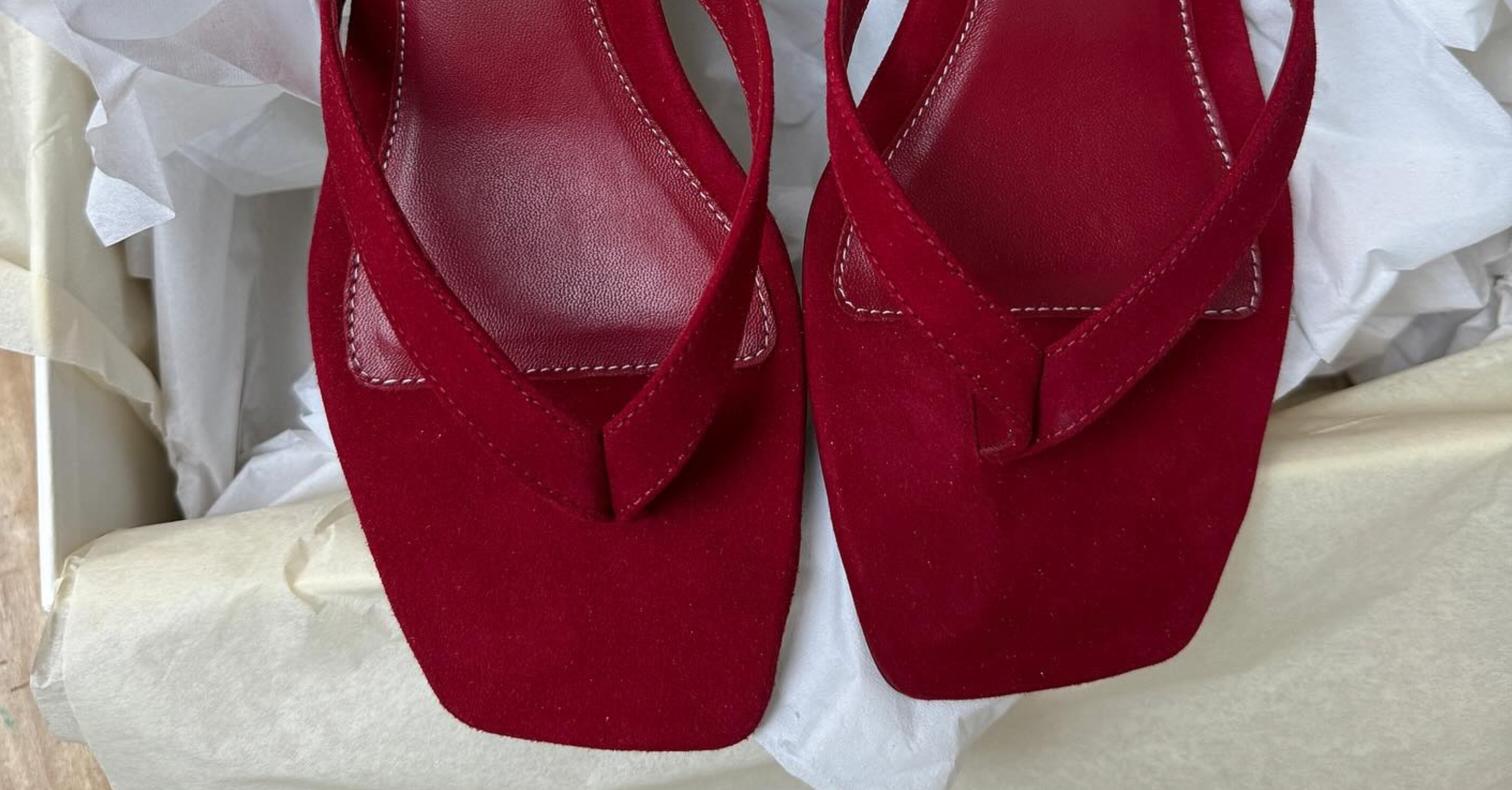 7 Sandal Colour Trends 2025 That Are the Hallmark Good Taste | Who What ...