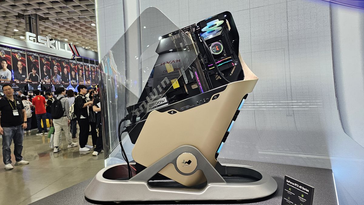 InWin flexes its glass-bending skills with new Signature case ...