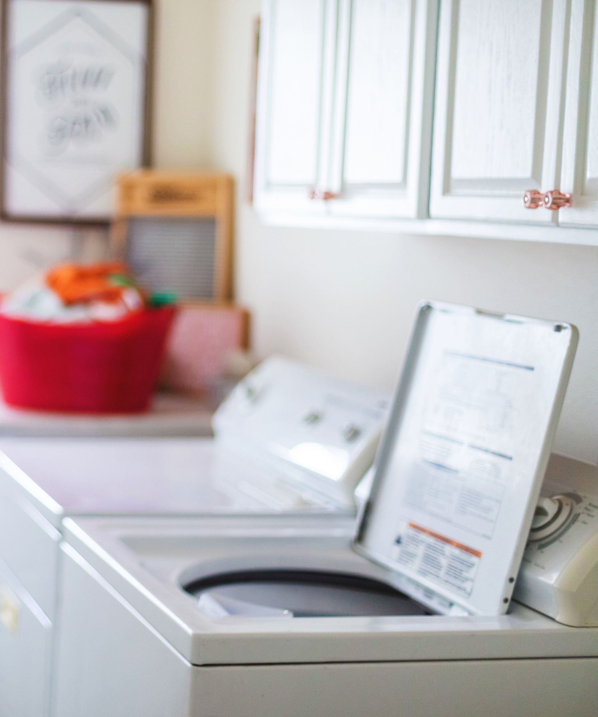 How to wash white clothes — and keep them bright | Real Homes