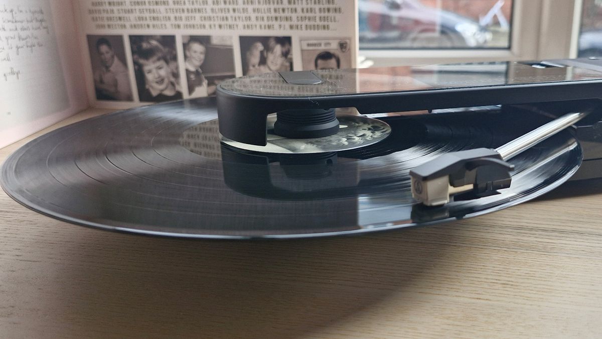 Audio-Technica AT-SB727 Sound Burger turntable review | Louder