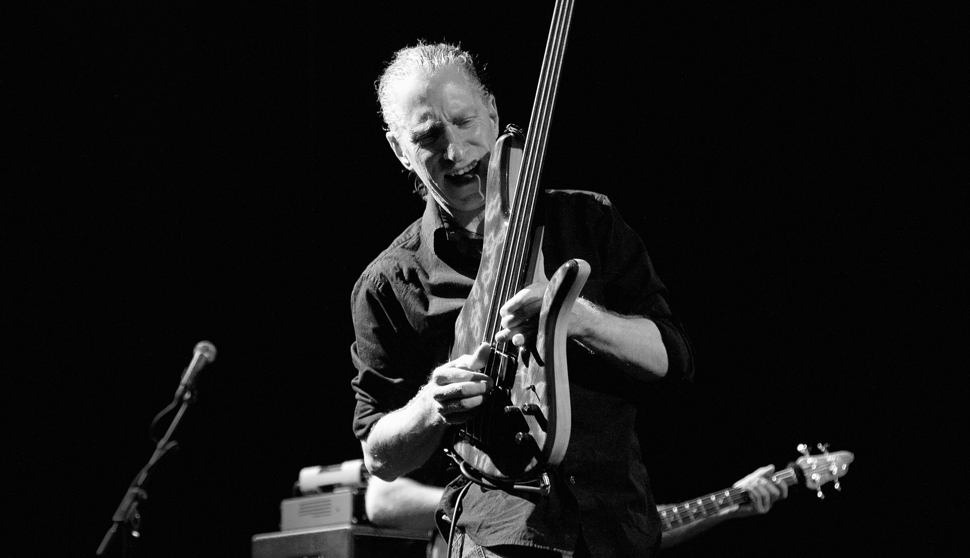 Michael Manring heads up unique fundraiser on August 28 | Guitar World