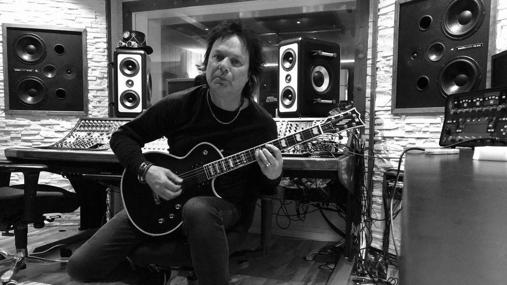 King Diamond’s Andy LaRocque on how the Floyd Rose sculpted his sound ...
