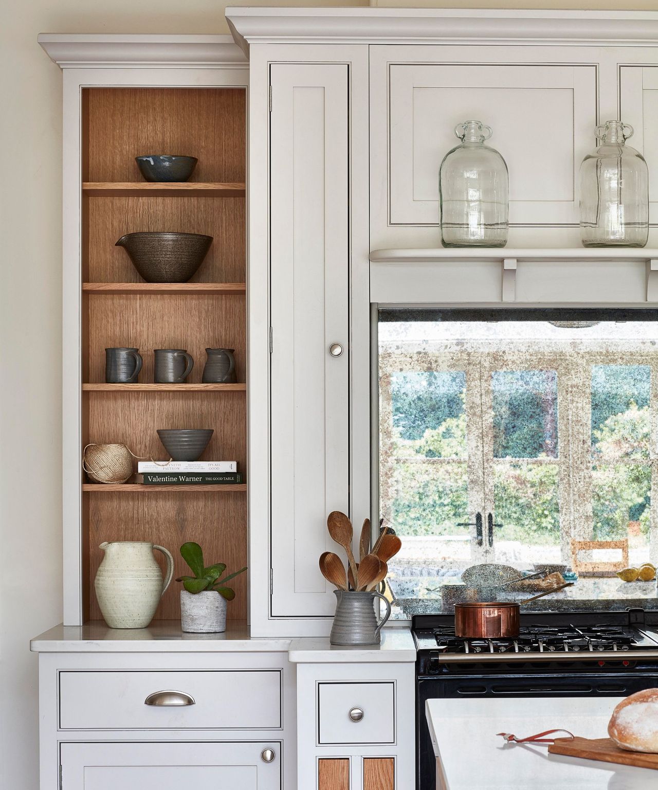 7 outdated kitchen cabinet trends to ditch, and what to try | Real Homes