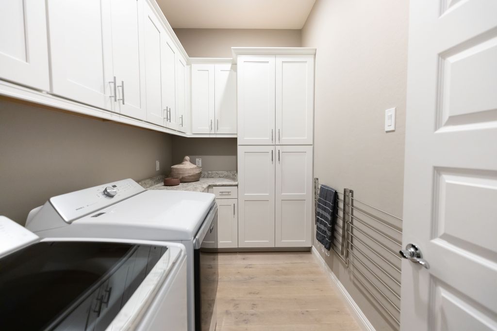 Narrow utility room ideas: Smart tactics for awkward layouts | Homes ...