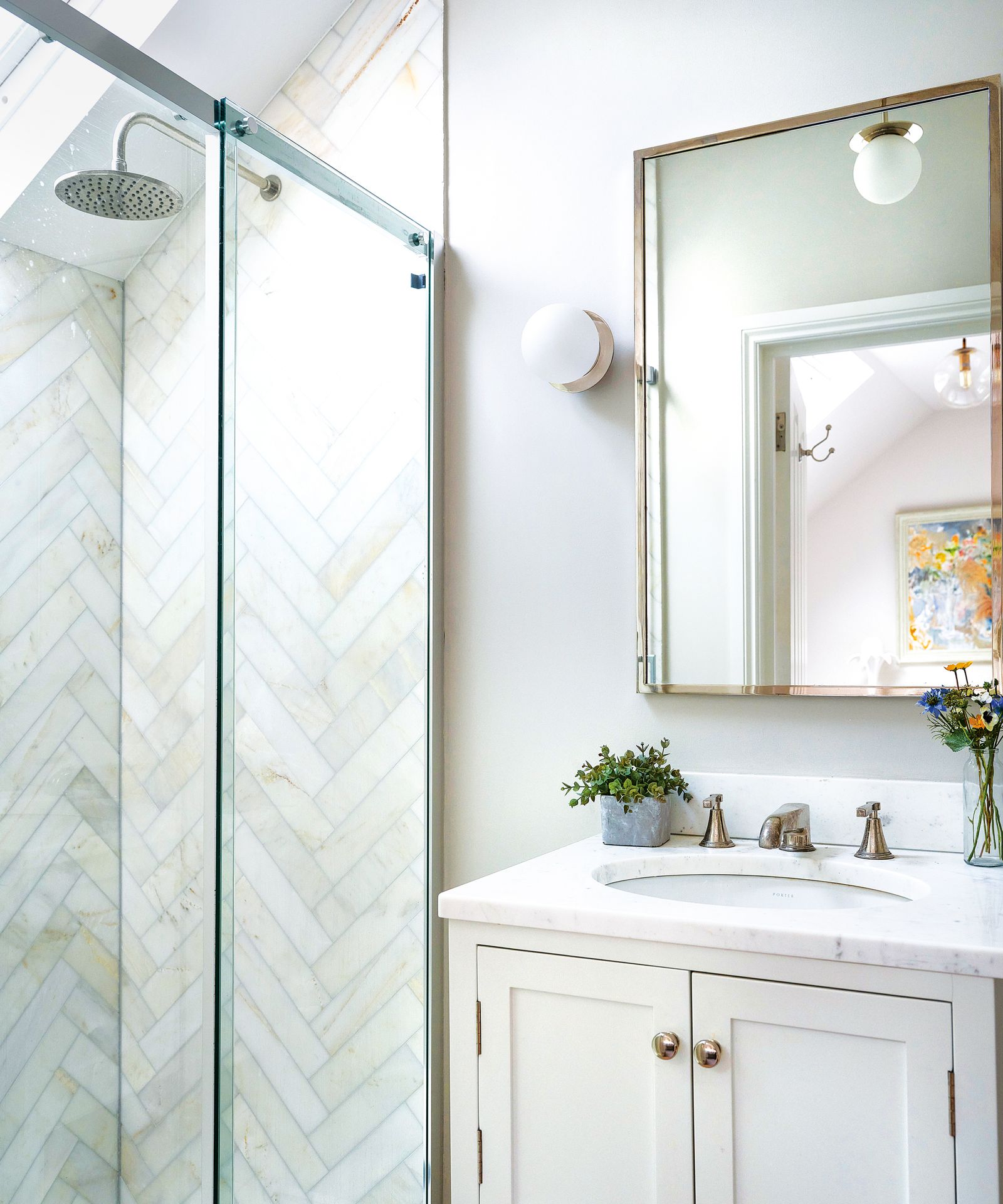 Julia Roberts' bathroom tile color creates a 'rejuvenating' shower ...