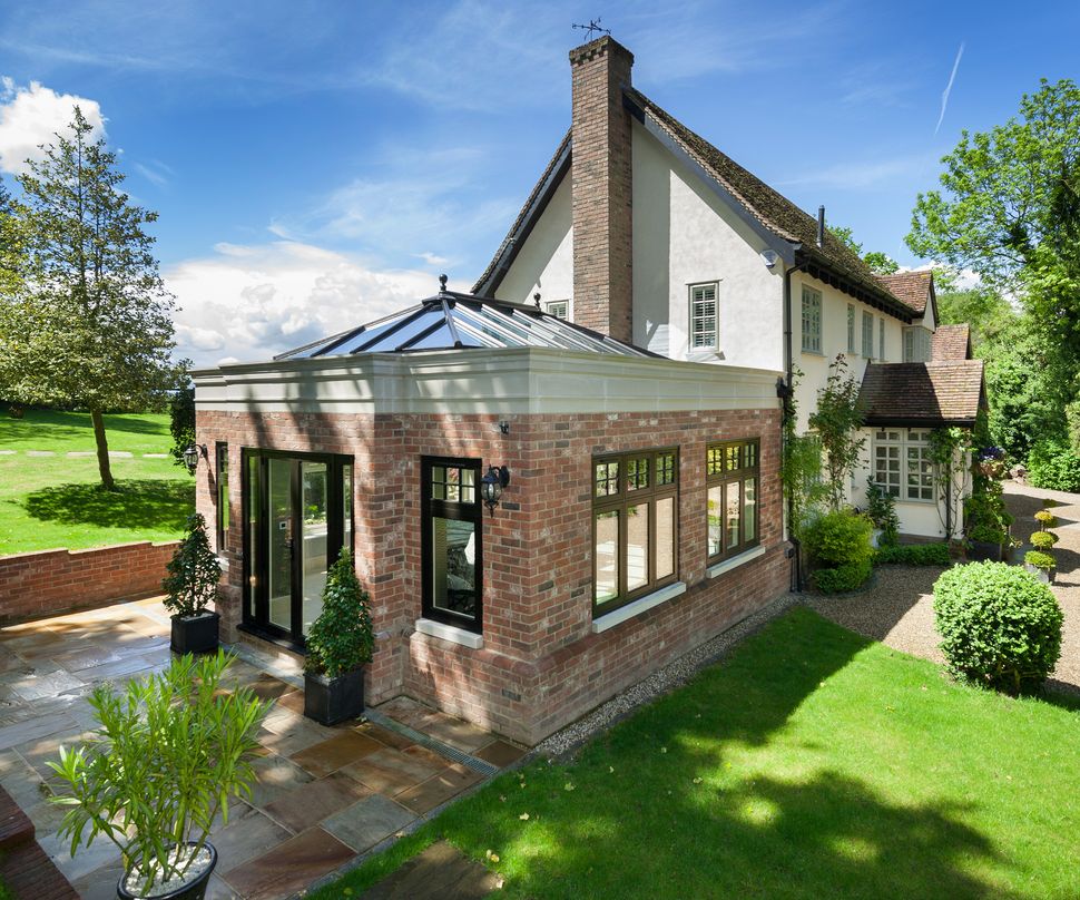 Brilliant orangery extension ideas to add space and light | Homebuilding