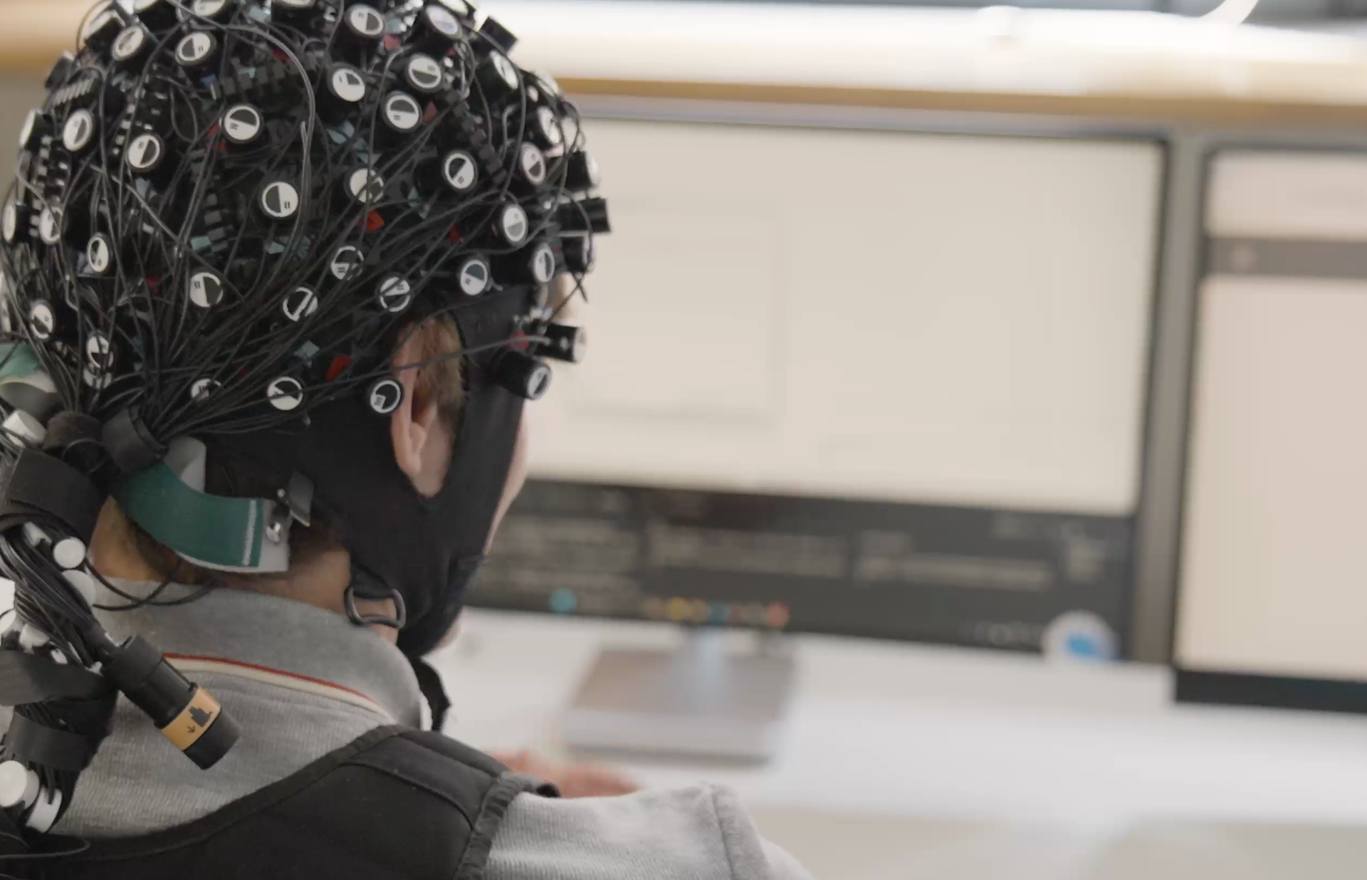 I just experienced a new AI mind reading tool — here’s what happened ...