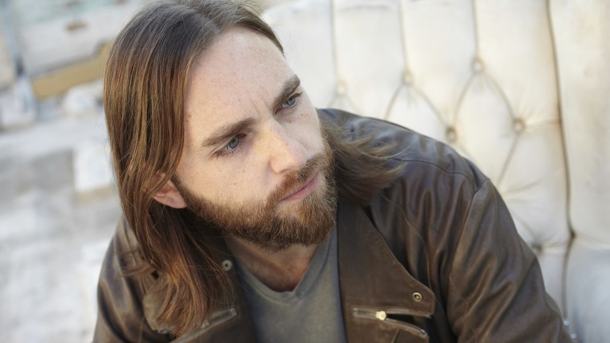 Sam Lewis: Waiting On You | Louder